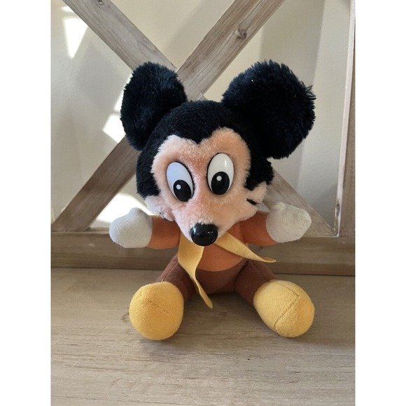 Disney | Toys | Vintage Disney Mickeys Christmas Carol Mickey Mouse ...